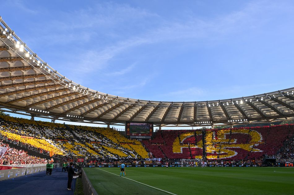 Quando la Curva Sud fa la Storia: 10 grandi coreografie nel Derby - AS Roma