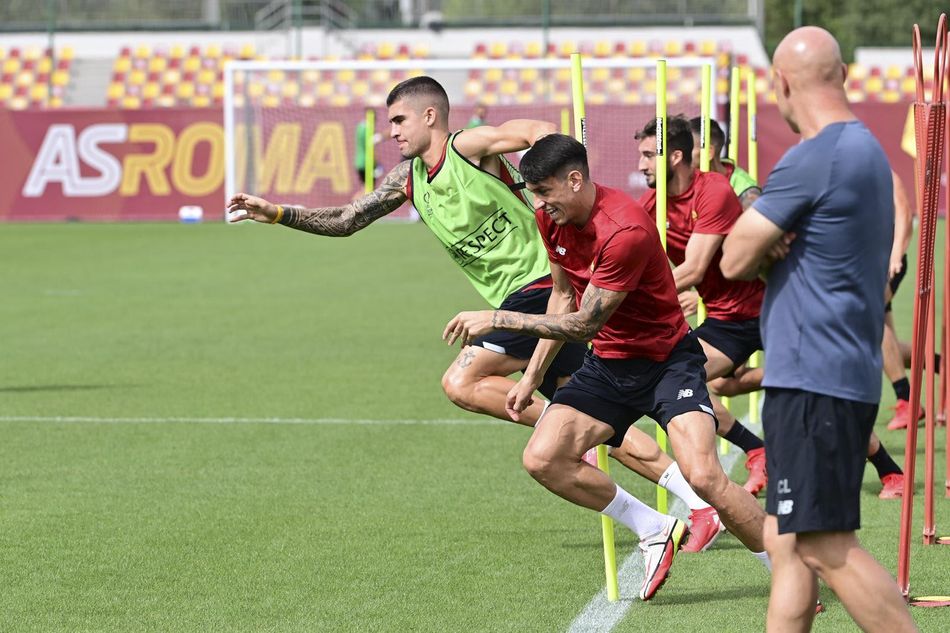 Watch: Final training preparations - AS Roma