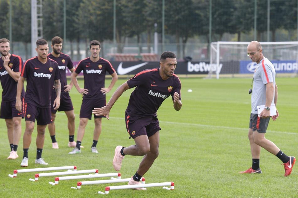 Gallery: 30 photos from Tuesday training - AS Roma
