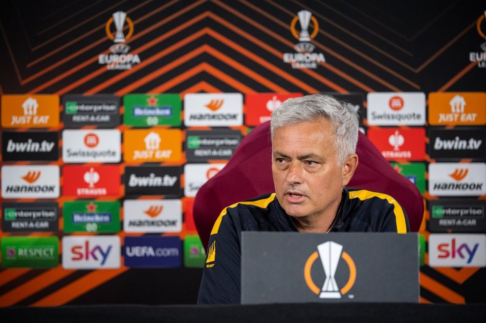 Mourinho: “We’ll give everything out on the pitch” - AS Roma