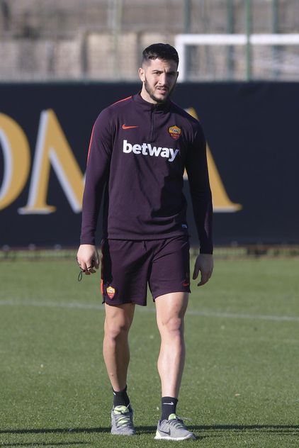 Gallery: Pastore and Perotti rejoin training - AS Roma