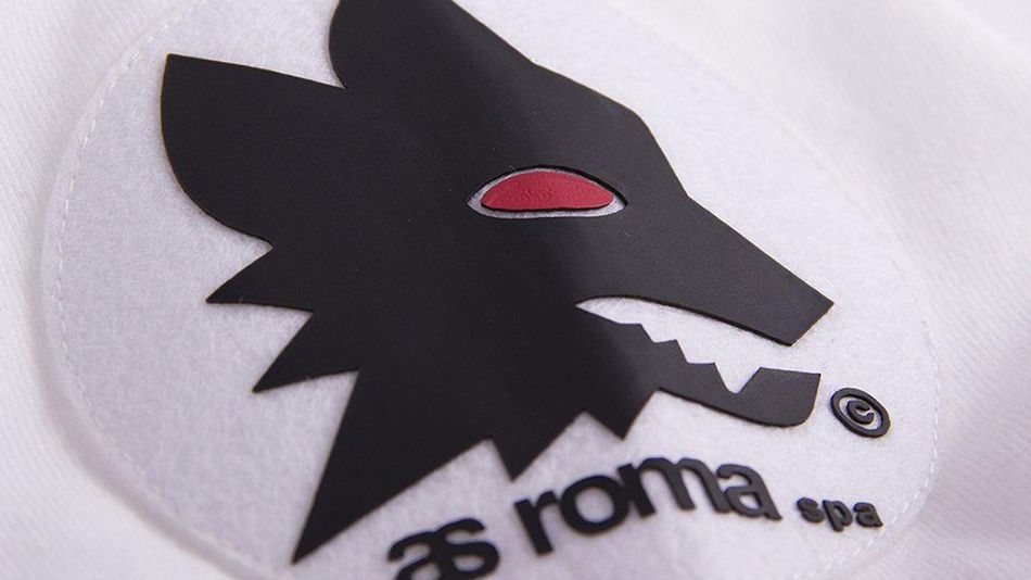 AS Roma launches “Retro Jerseys” collection