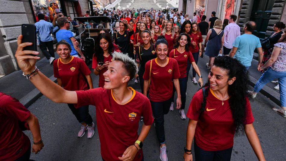 Gallery: Roma Women presented at special event in Rome - AS Roma