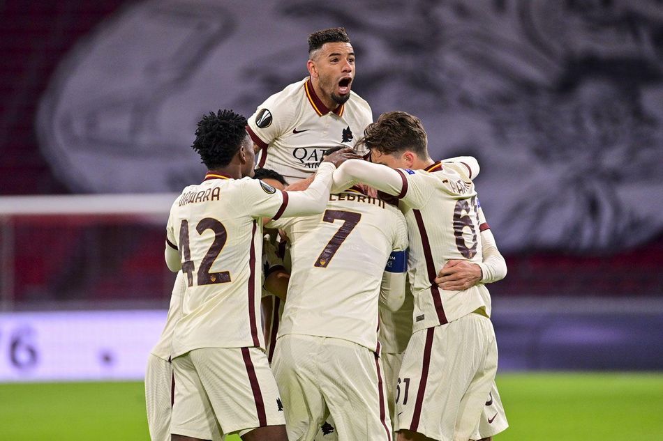 Gallery: 20 best pictures from a win in Amsterdam - AS Roma