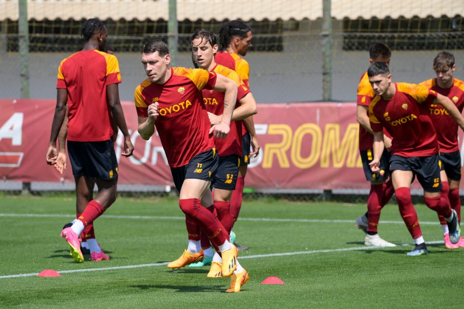 Gallery: Sunny Thursday session - AS Roma