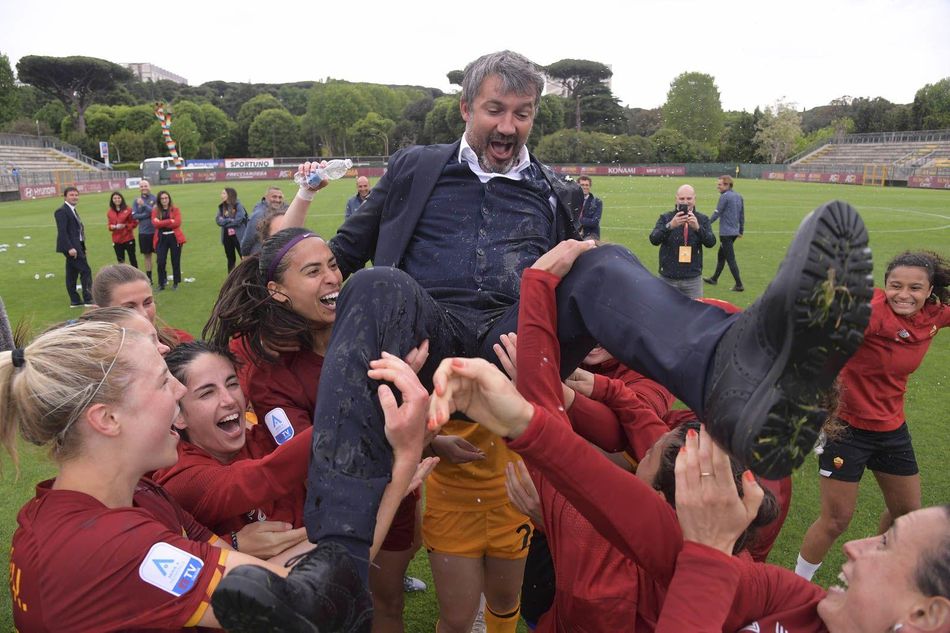 Gallery: Champions League celebrations! - AS Roma