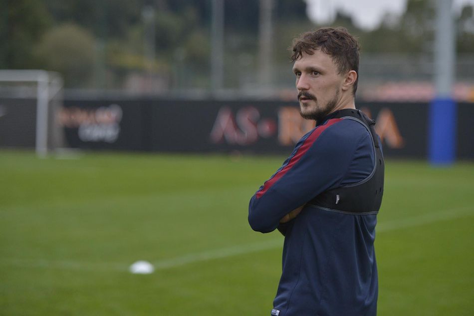 Video: Mario Rui starts training with the Primavera - AS Roma