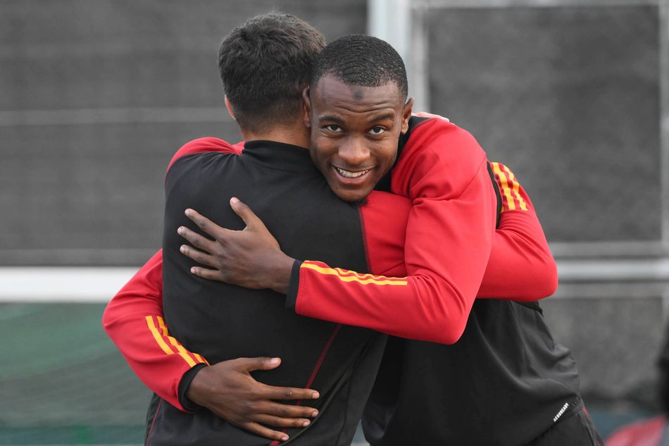 Gallery: AFCON winner Ndicka returns to Trigoria! - AS Roma