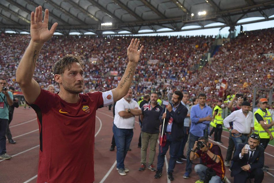 On This Day: Francesco Totti says goodbye - AS Roma