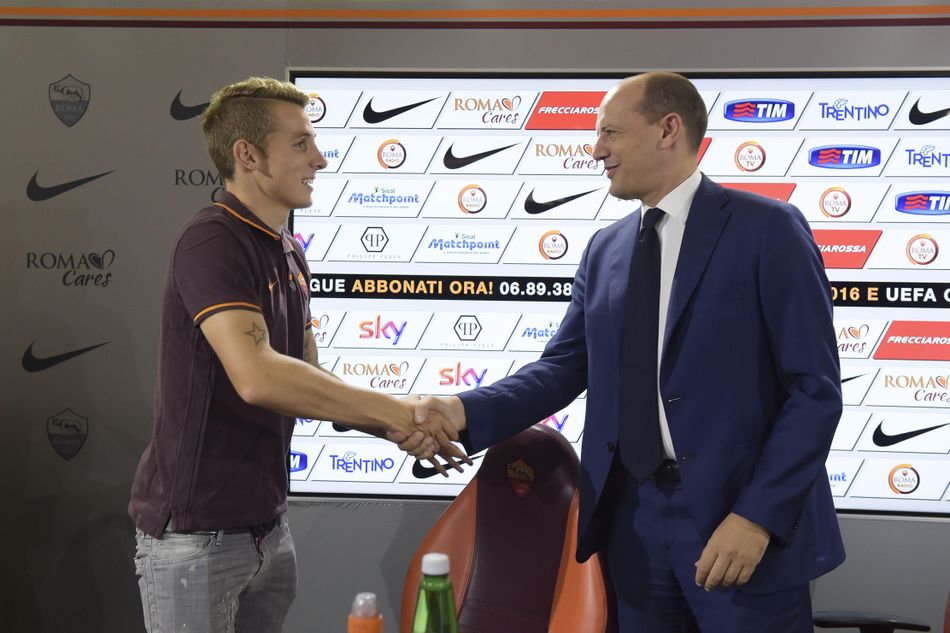 Roma complete signing of Lucas Digne - AS Roma