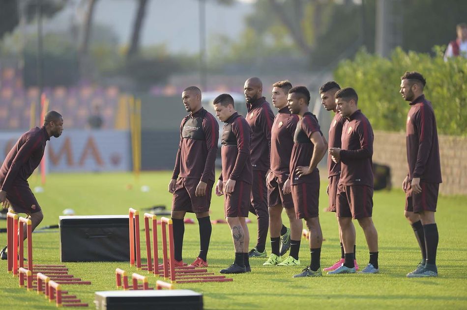 14 best pictures from double-training session - AS Roma