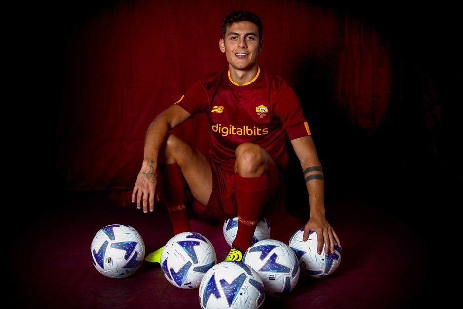 Gallery: 15 great shots of Dybala in the Roma kit! - AS Roma