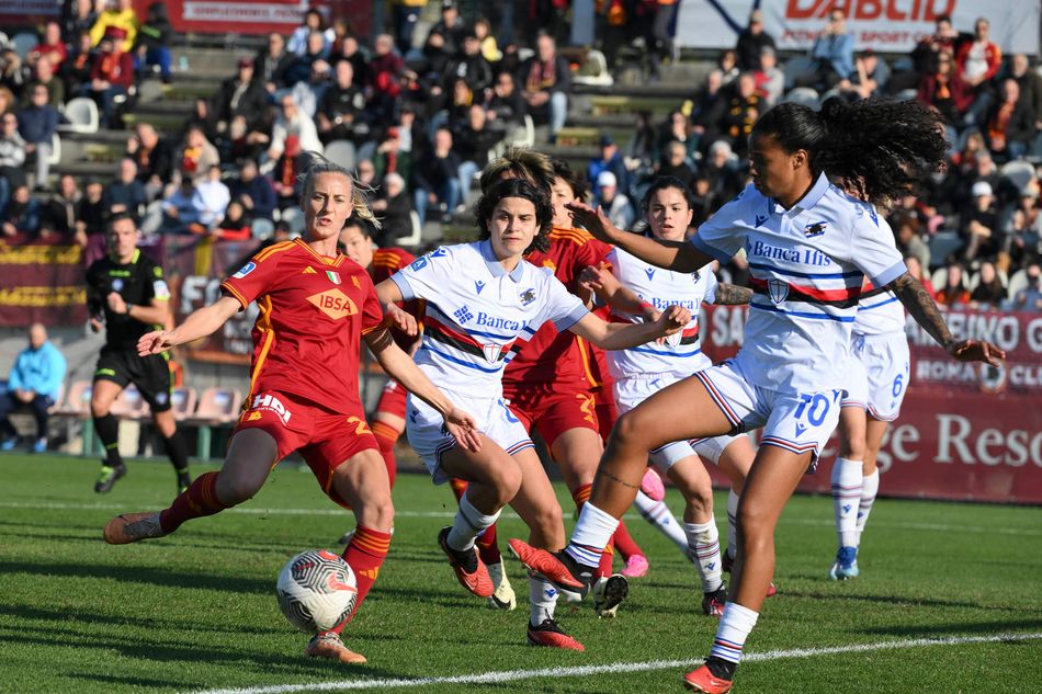 Sonstevold: "Contenta della vittoria e di non aver concesso gol" - AS Roma