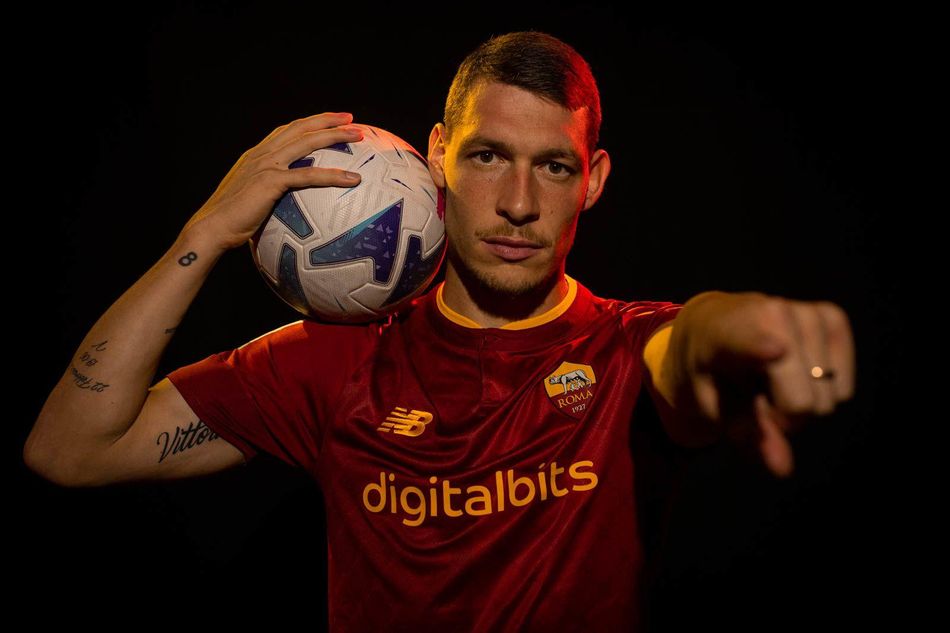 Gallery: First photos of Belotti in his Roma kit! - AS Roma