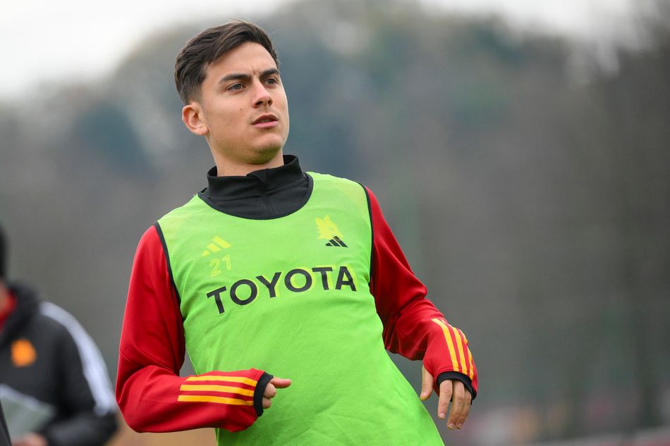 Team news: Dybala starts in attack against Juventus - AS Roma