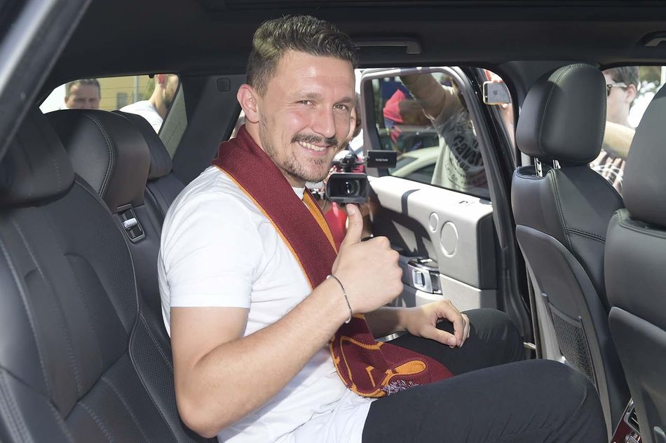 10 things you need to know about Mario Rui - AS Roma
