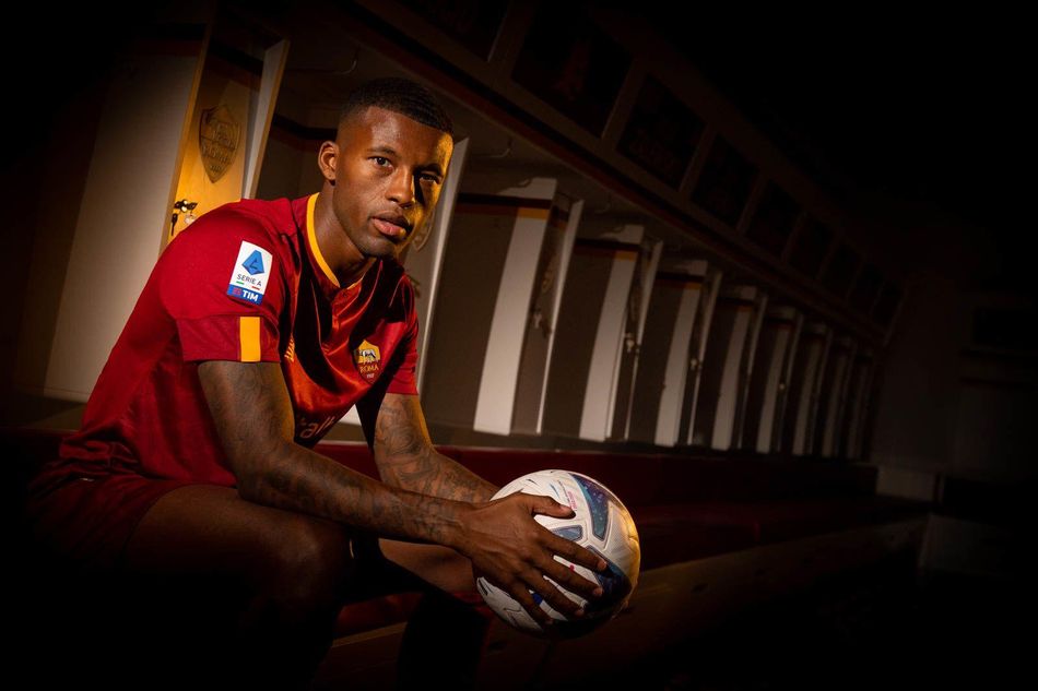 Gallery: Gini in his new kit! - AS Roma
