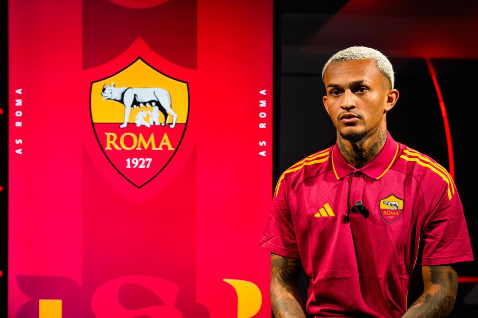 Wesley a Roma: le foto più belle del suo primo giorno in giallorosso ...