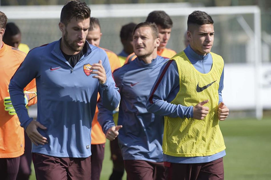 Gallery: l'allenamento del pomeriggio in 12 immagini - AS Roma