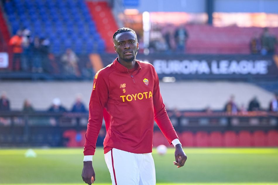 Team news: Abraham starts in attack against Feyenoord - AS Roma