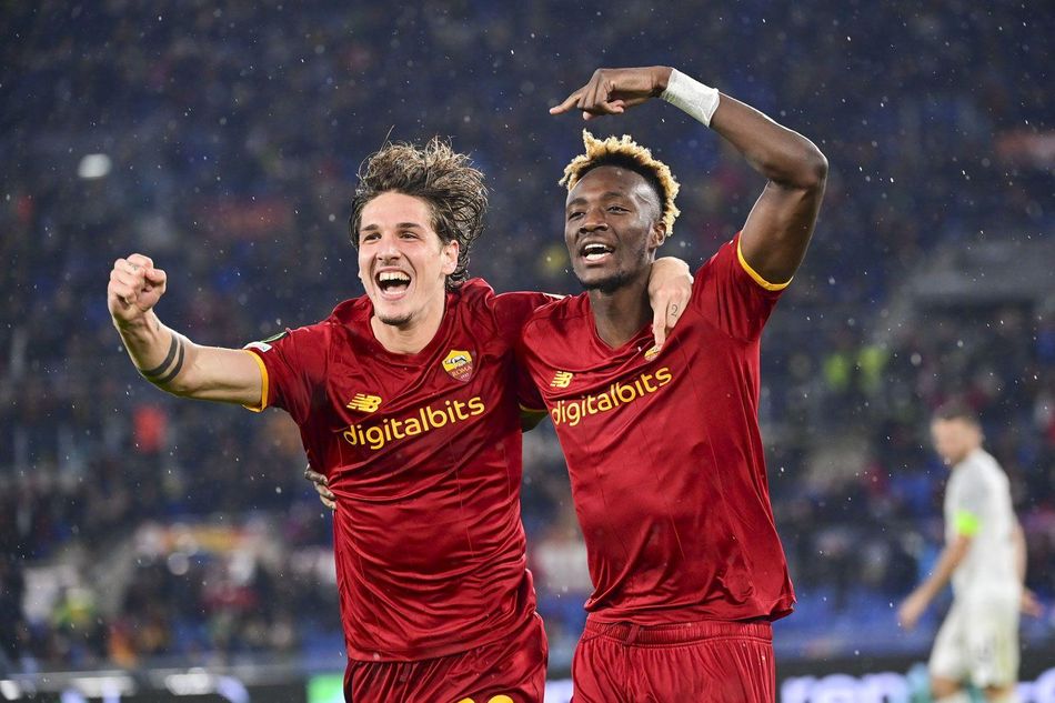 Gallery: Through in style! - AS Roma