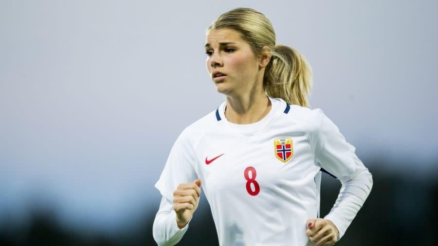 Andrine Hegerberg joins Roma Women - AS Roma