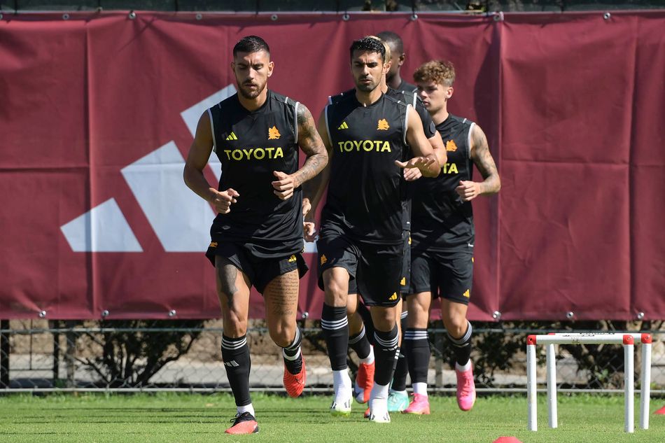 Gallery: First session of the week! - AS Roma