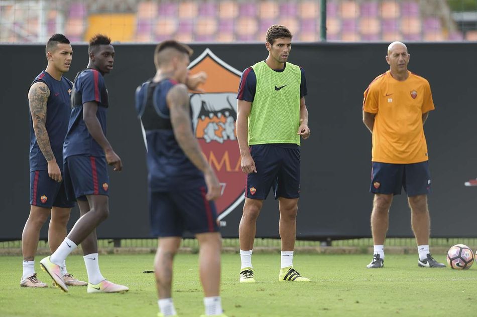 Gallery: 16 photos from Tuesday training - AS Roma