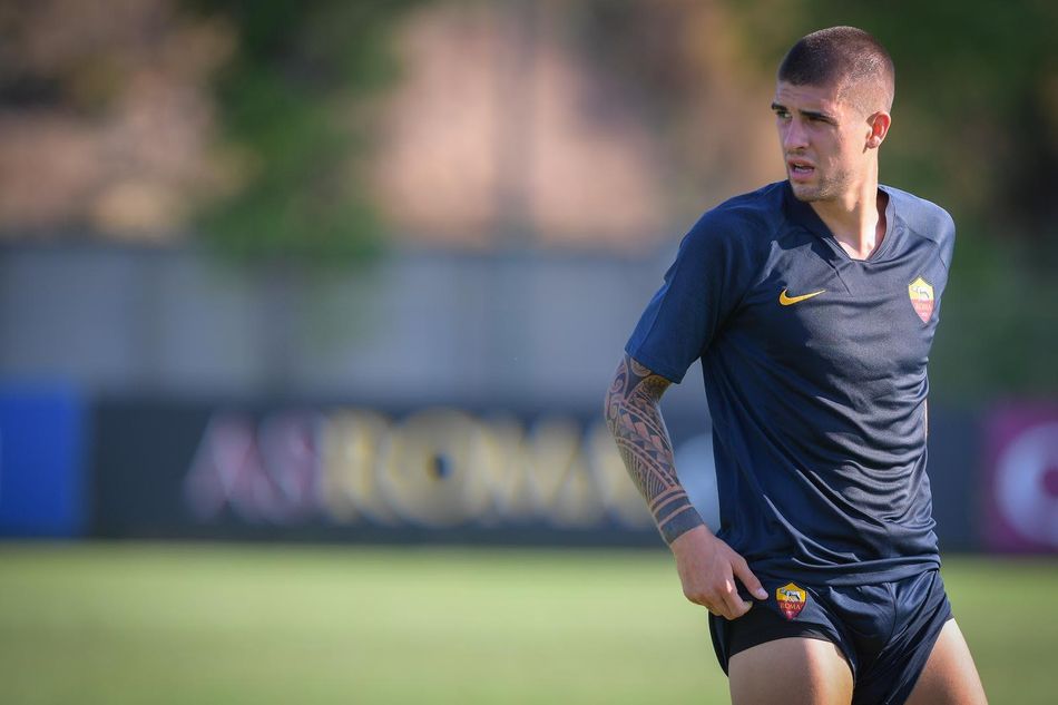 Gallery: Mancini trains after completing move - AS Roma