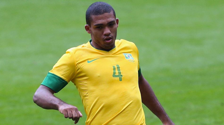 10 things you need to know about Juan Jesus - AS Roma