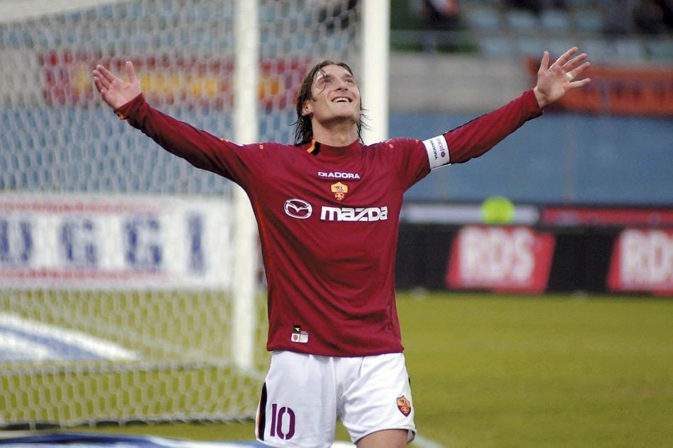 10x10: Totti's greatest ever Serie A strikes - AS Roma
