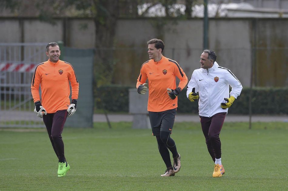 12 photos from morning training in Trigoria - AS Roma