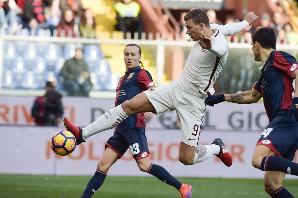 Match Gallery: Genoa v Roma - AS Roma