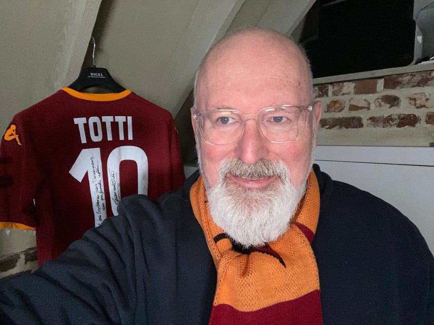 EU vice-president Timmermans on his passion for Roma - AS Roma