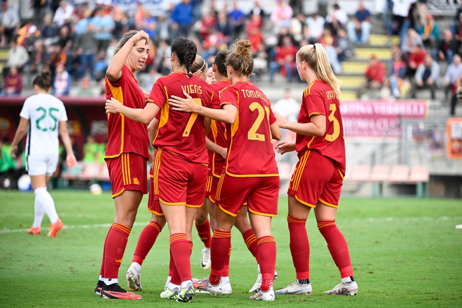 Roma Women 6-1 Vorskla: UWCL group stage qualification secured! - AS Roma