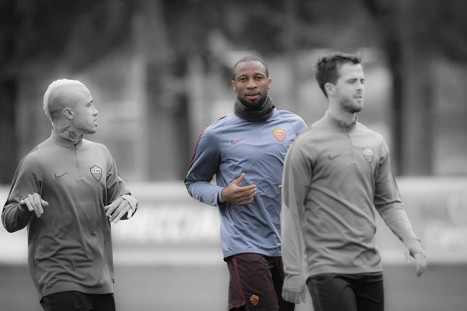 Gallery: 17 images from training on Tuesday - AS Roma