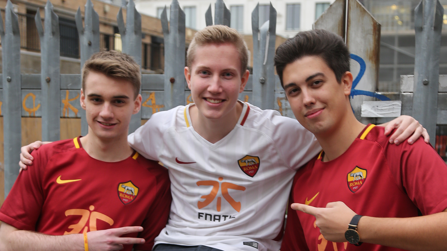 Gallery: eSports squad photo shoot in London - AS Roma