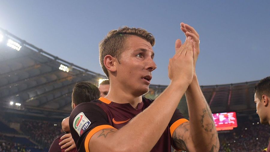 Digne: I would like to stay at Roma - AS Roma