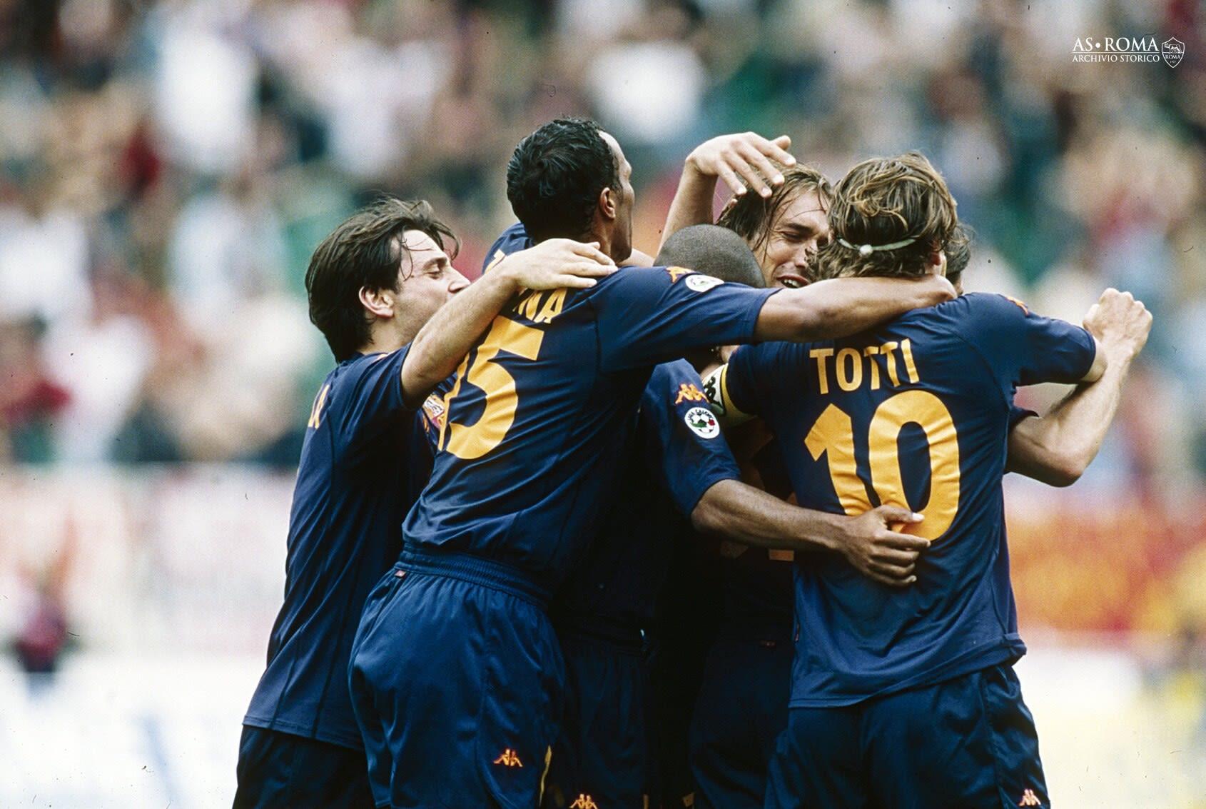 17 avversari raccontano la Roma 2000-01 - AS Roma