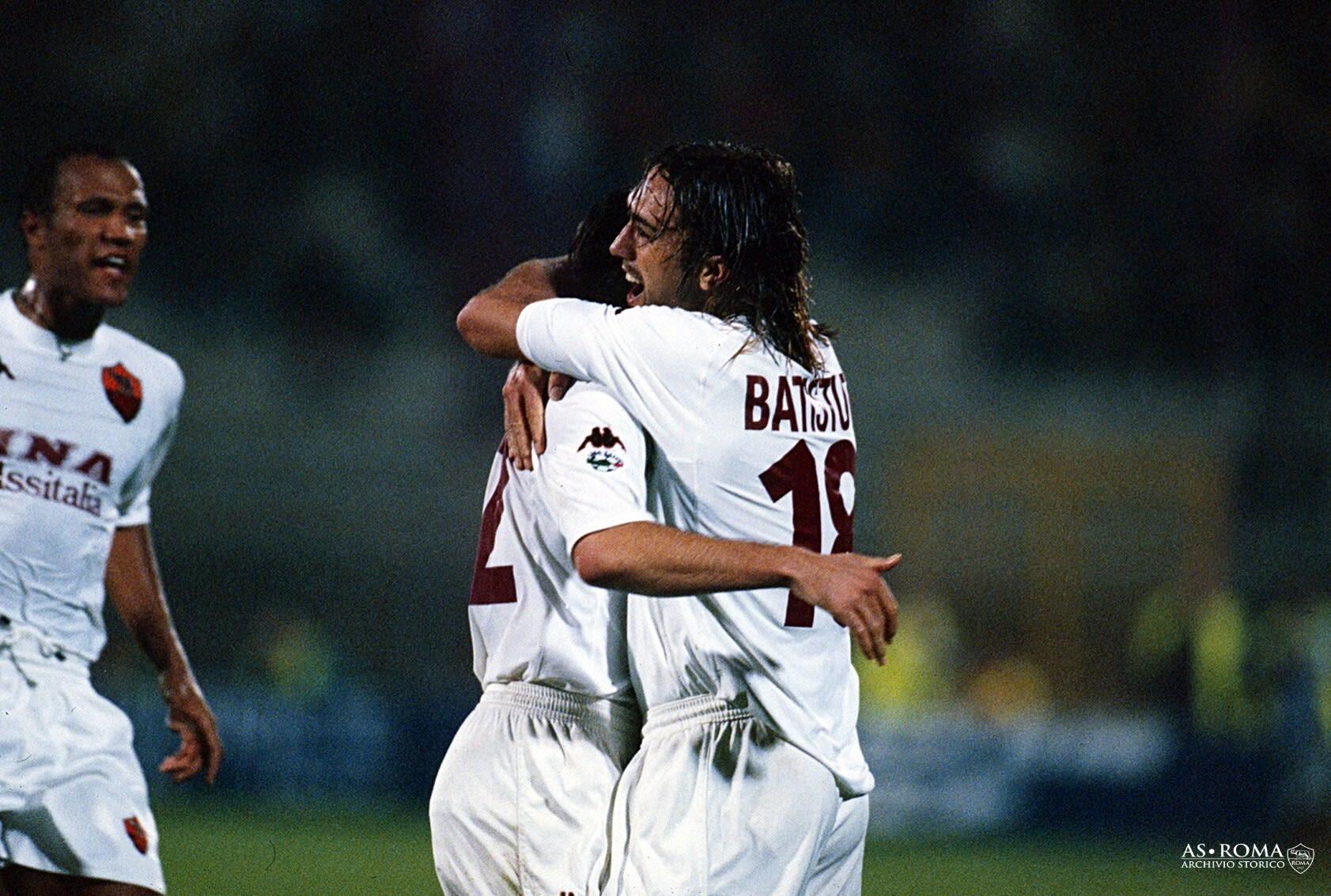 20 for 20 Years: Great photos from the 2000-01 campaign - AS Roma