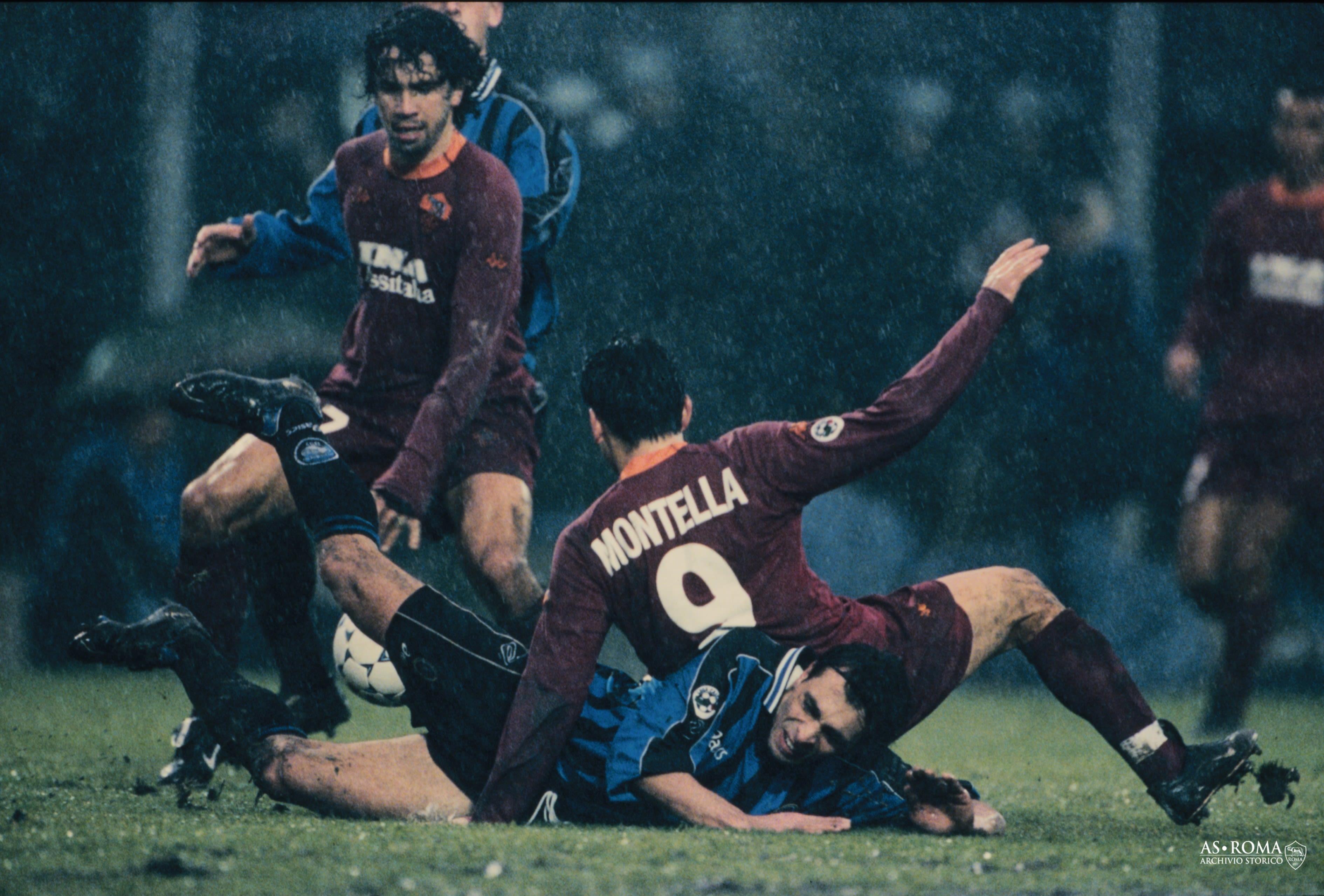 20 for 20 Years: Great photos from the 2000-01 campaign - AS Roma